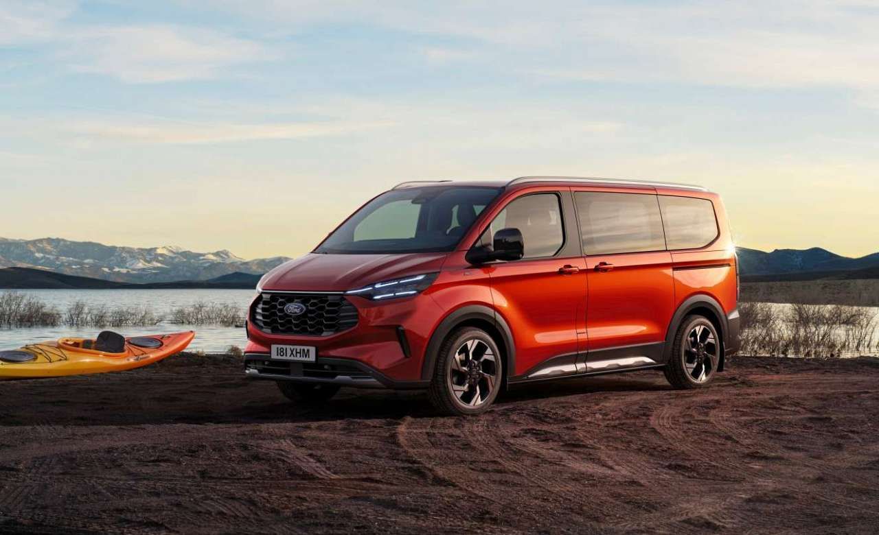 NOWY FORD TOURNEO CUSTOM 2023 GRUPA GEZET